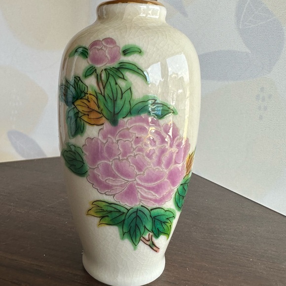 Homco | Accents | Vintage Homco Japanese Satasuma Ceramic Miniature Bud ...